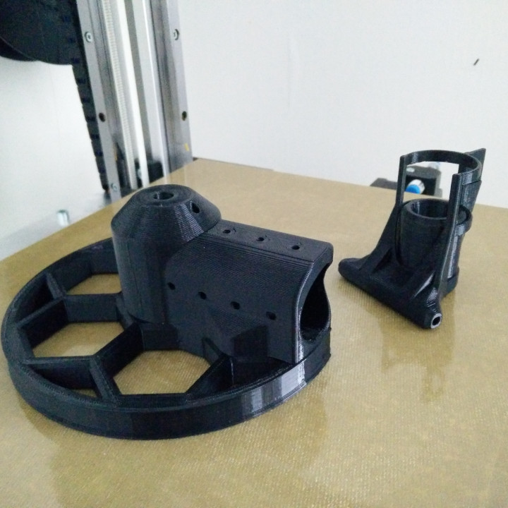 3D Printable Rotary Delta Printer by Egris