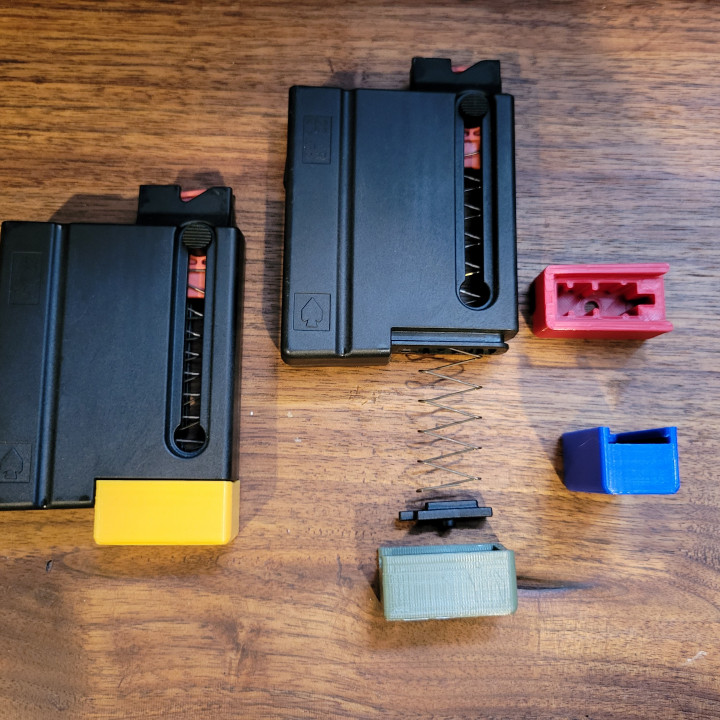 3D Printable Vudoo Gun Works V22 Magazine +1/+2 Extention by Nick Biederman