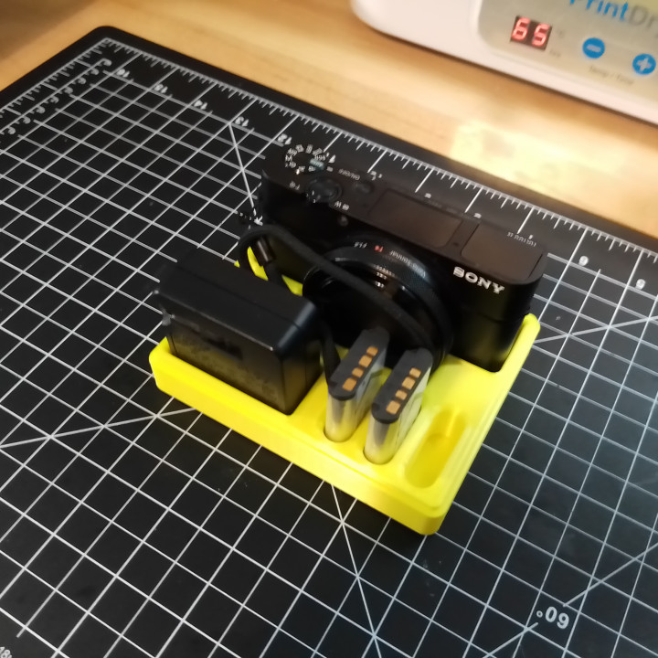3D Printable RX-100 Camera Case by Dan Ouellet