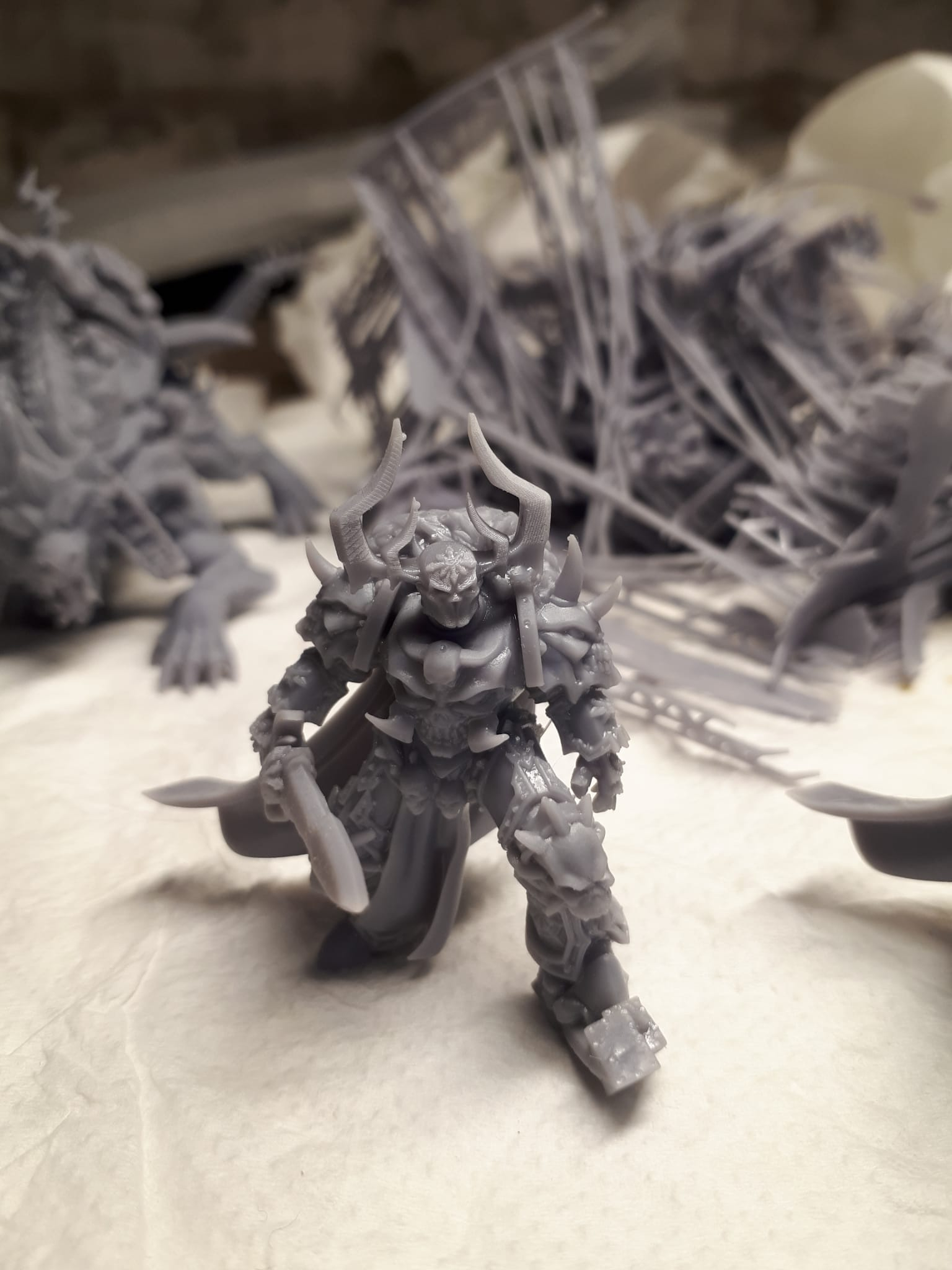 3D Printable chaos leader suppoet ready by Ghamak