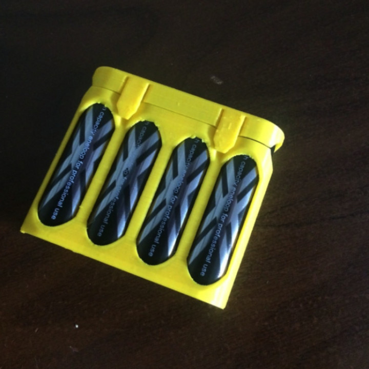3D Printable AA Battery Case with simple status indicator by Frank