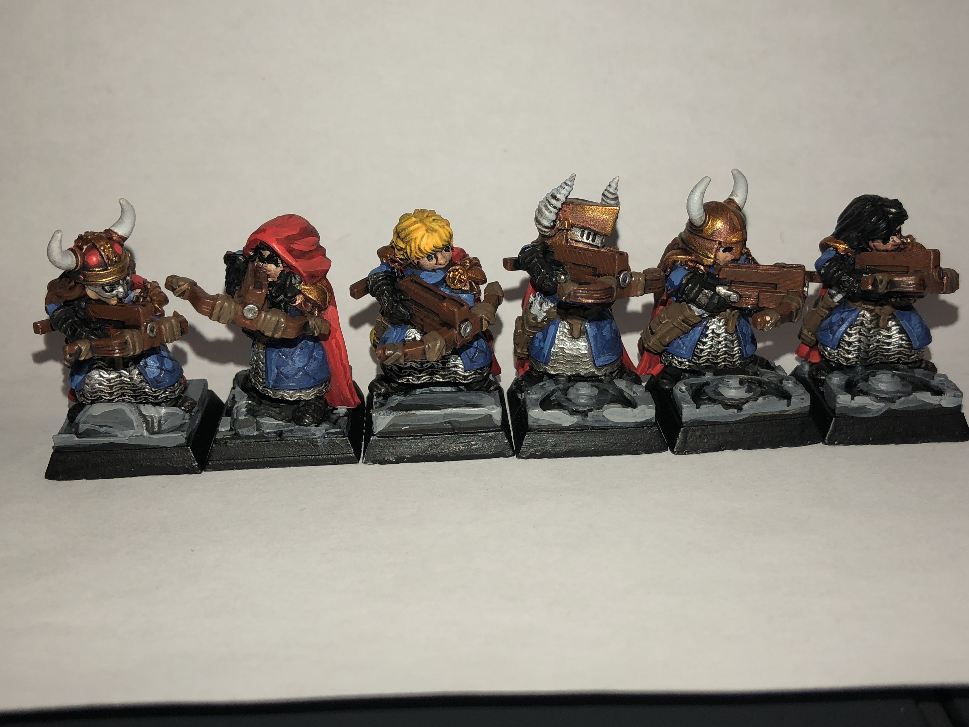 3D Printable Dwarf Female Crossbow Rangers by Kyoushuneko Miniatures