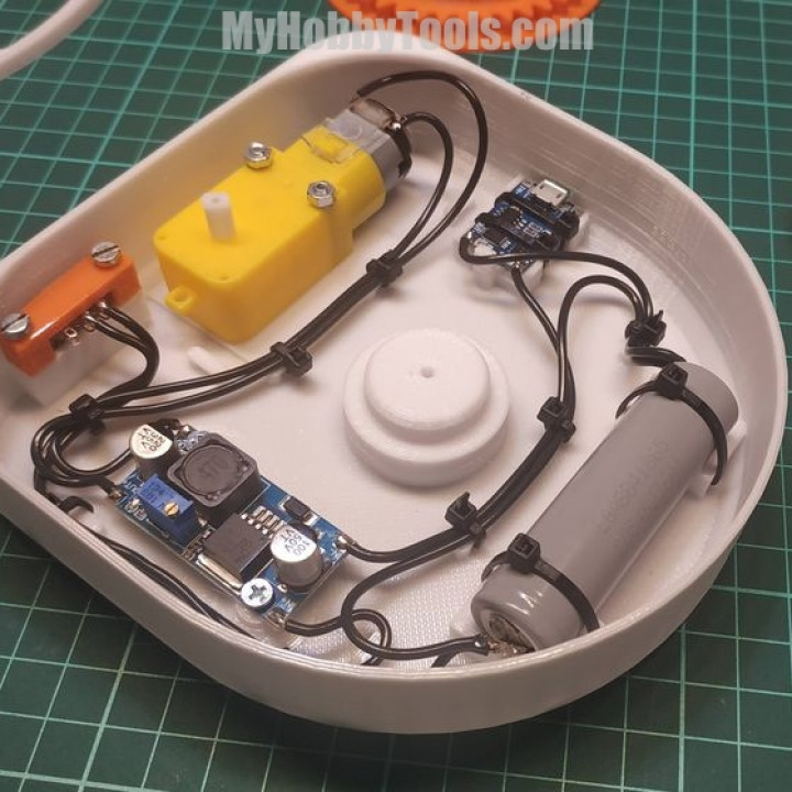 3D Printable 360° ROTATING DISPLAY STAND by Aleksandr Aleksandrov