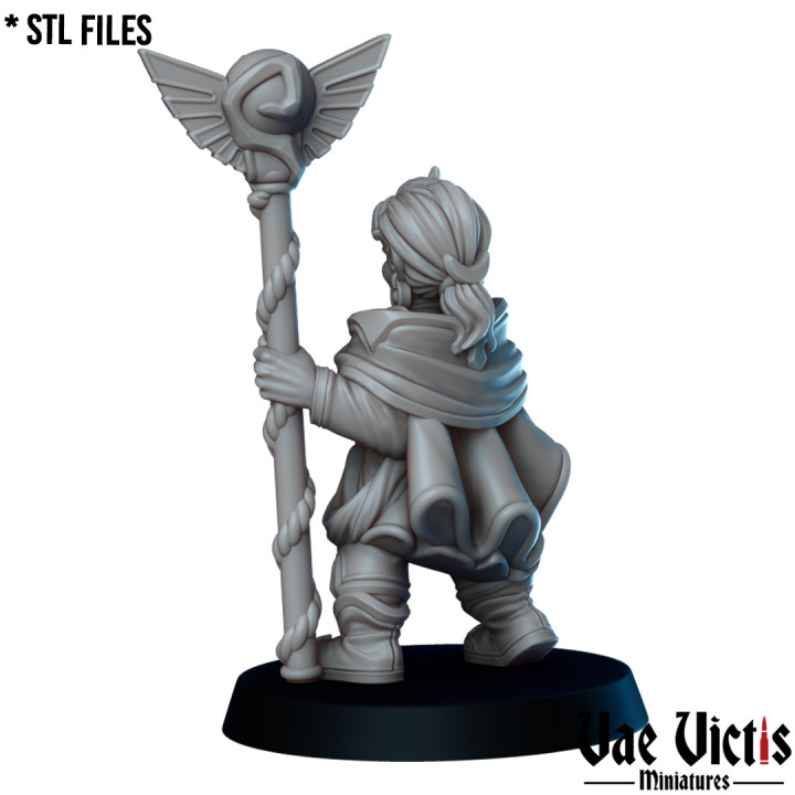 3D Printable The Gnome healer by Vae Victis Miniatures