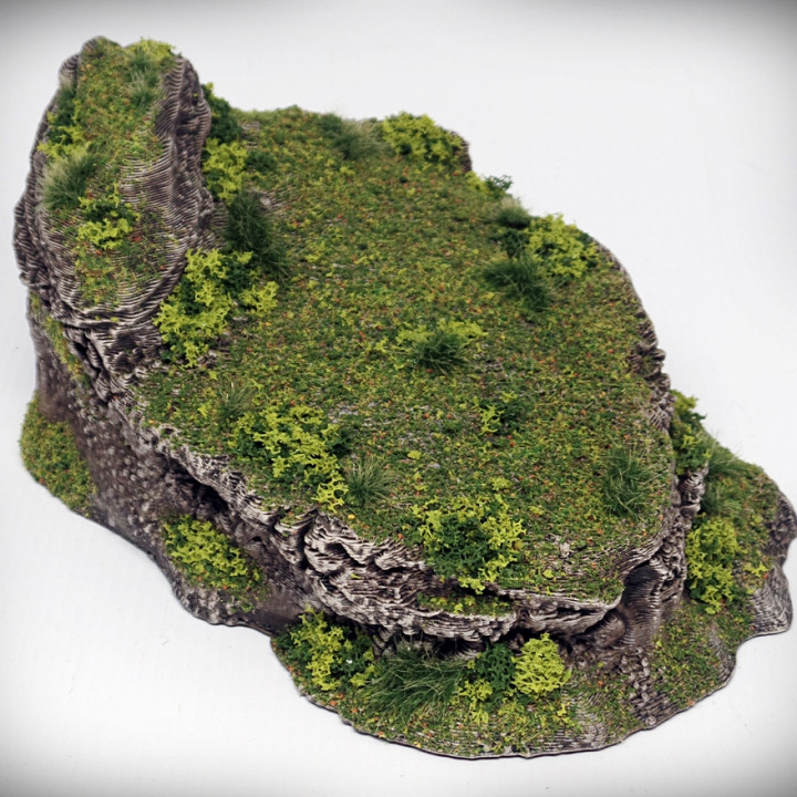 3D Printable Lookout: Dynamic Hills Terrain Set by Terrainify