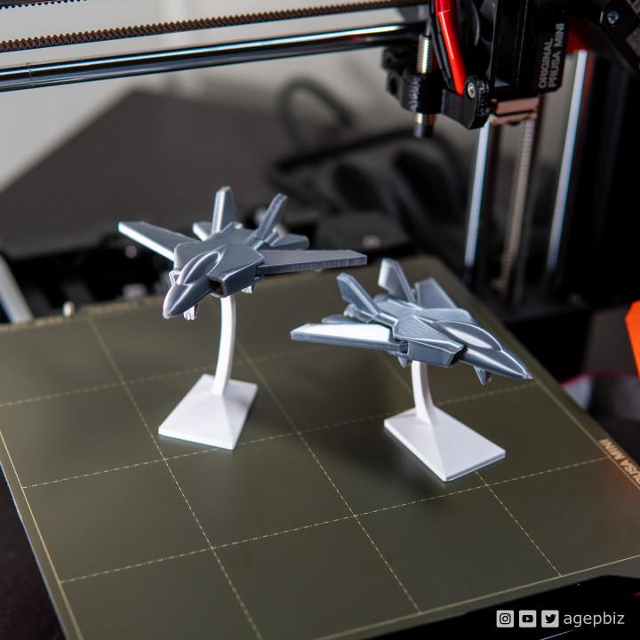 3D Printable Print-in-place and articulated Jet Fighter with Stand by ...