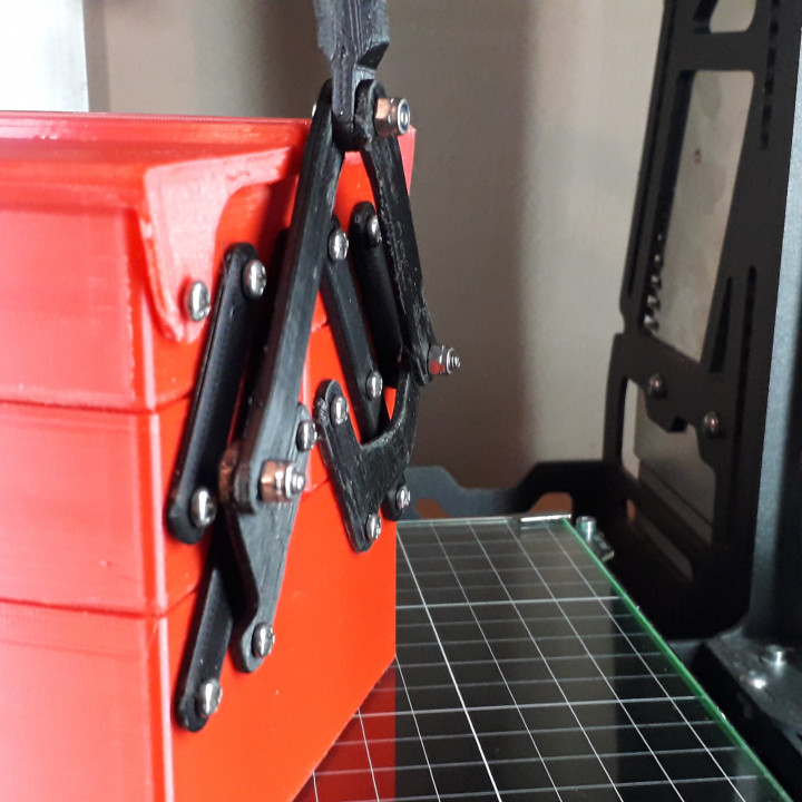 3D Printable Cantilever tool box. by Chris Gaze