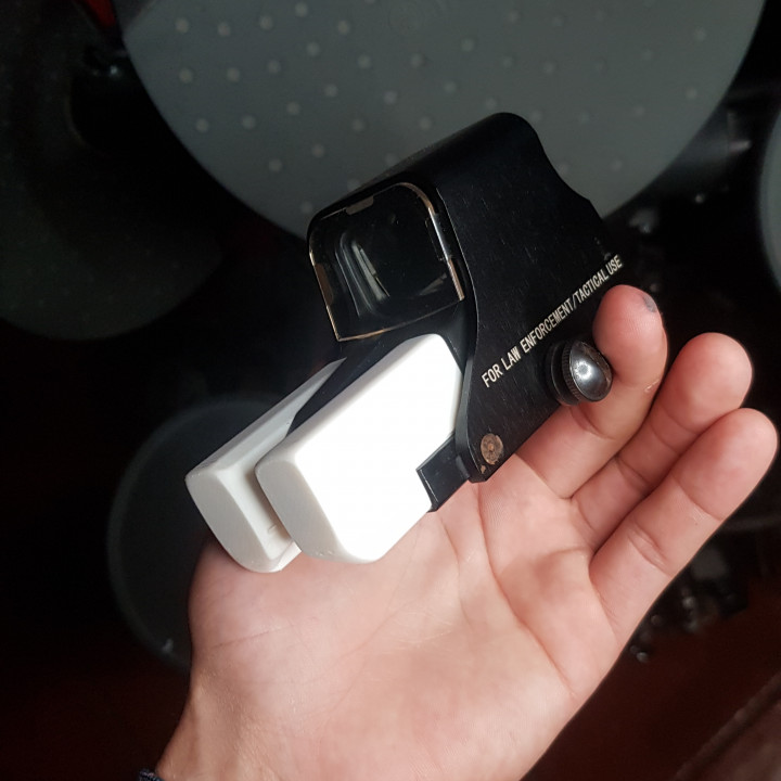 3D Printable Airsoft EOTech 551 AAA battery cap conversion by Andre Gouveia