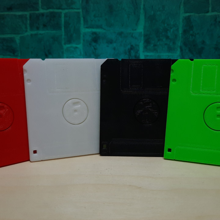 3D Printable Floppy Disk Micro SD Card Holder by Adha Arimi