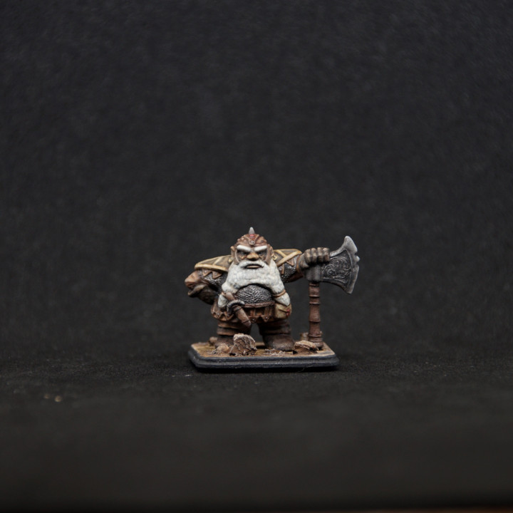 3D Printable HeroQuest Dwarf Resculpt by Xavier L.