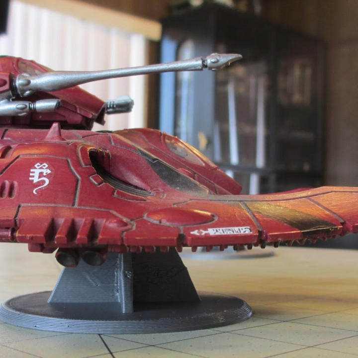 3D Printable Eldar Falcon or Wave Serpent flying stand by Gillian Kelleher