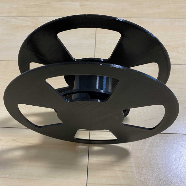 3D Printable Filament Spool Adapter by Douglas