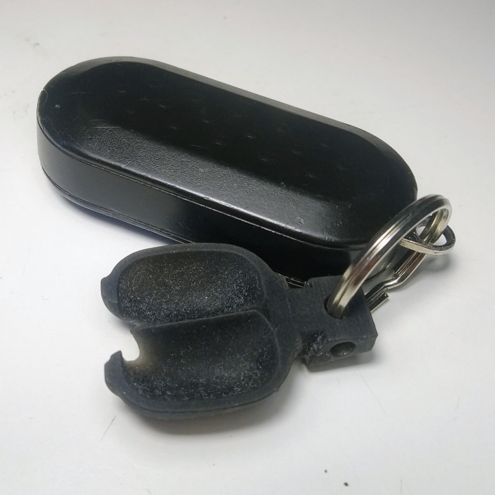 3D Printable Pelton Turbine Keychain by Francesco Maciariello