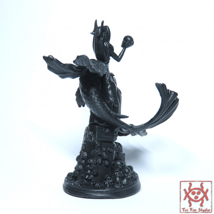 3D Printable Mermaid 01 by Tri Fin Studio