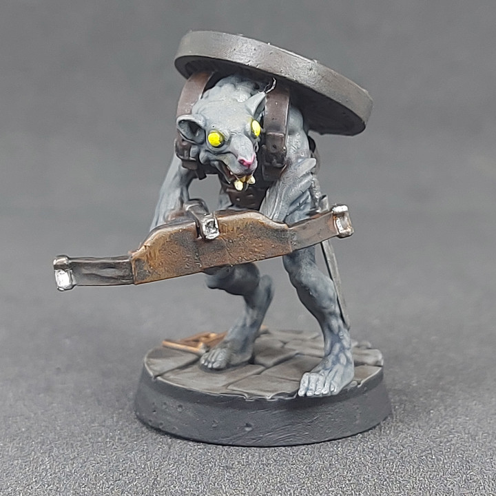 3D Printable Ratfolk A - Crossbow02, Pre-Supported by ColossalMiniatures