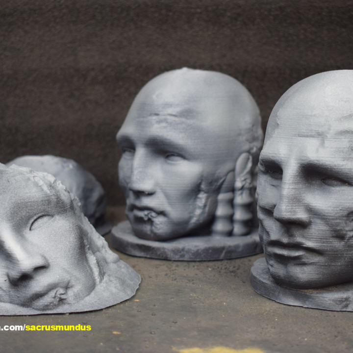 3D Printable Oregia. Alien Sanctum. Head Statues. Alien / Ancient ...