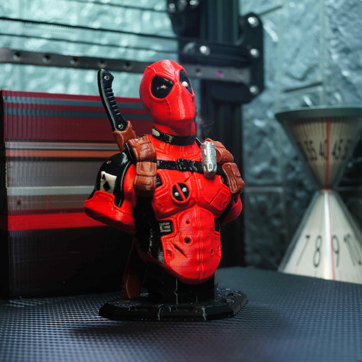 3D Printable Deadpool Multicolour Remix for MMU and Palette by iczfirz