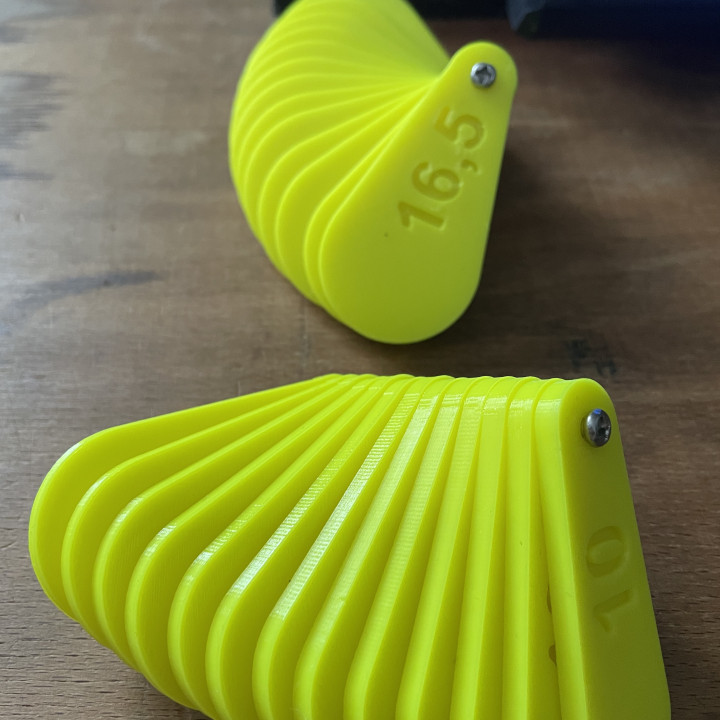 3D Printable Radius gauge / Radiusleere by Thomas Fischer