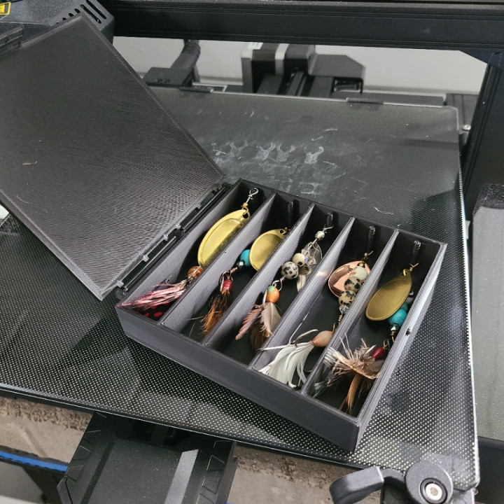 3D Printable Fishing Spinner Box by Tim Dakin