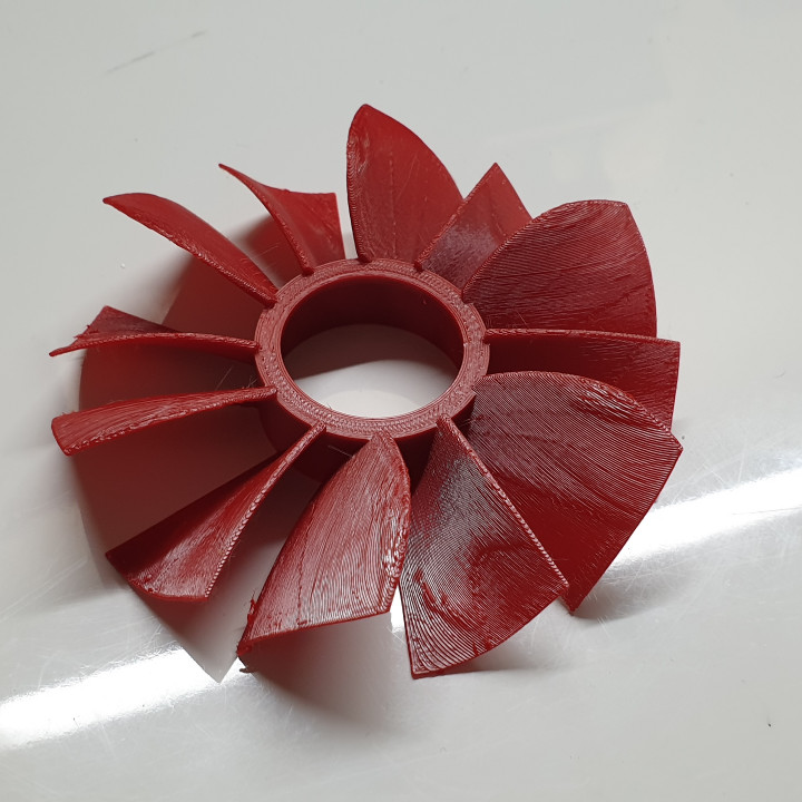 3D Printable Parametric Fan Generator by Brodie Fairhall