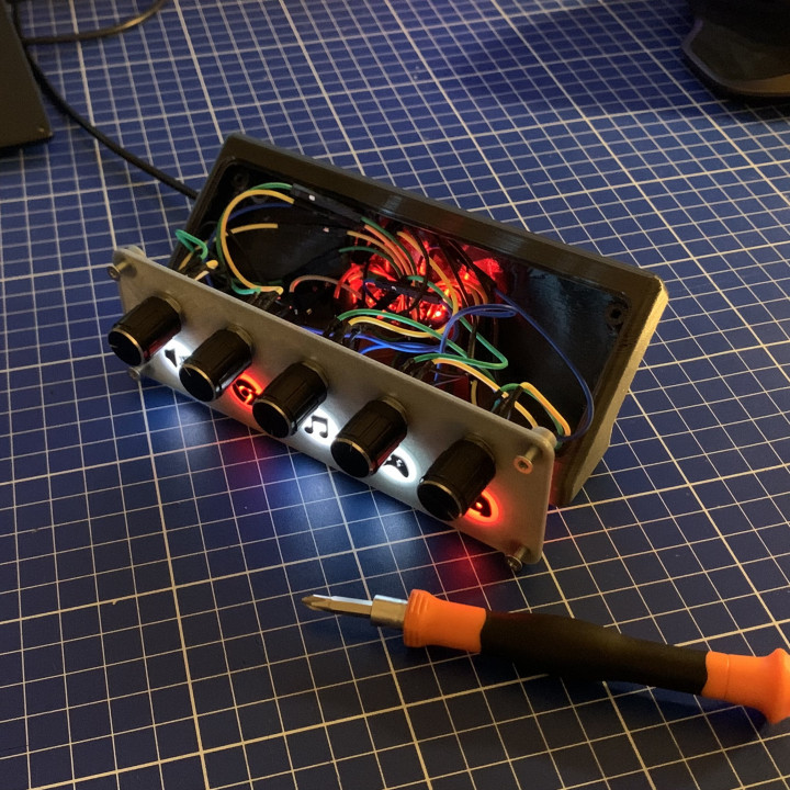 3D Printable Deej volume controller by Ewan_A