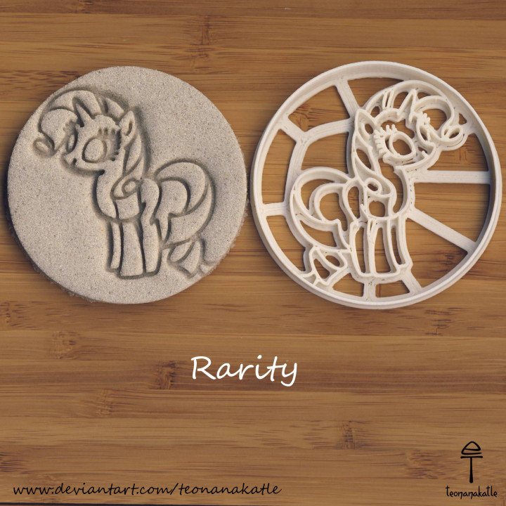 3D Printable My Little Pony Cookie Cutters by