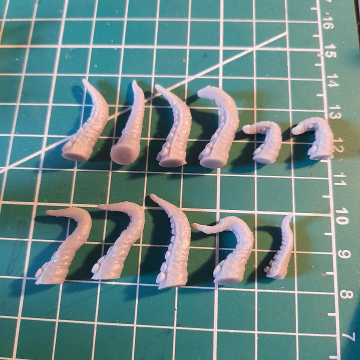 3D Printable Assorted Tentacles by David Mackay