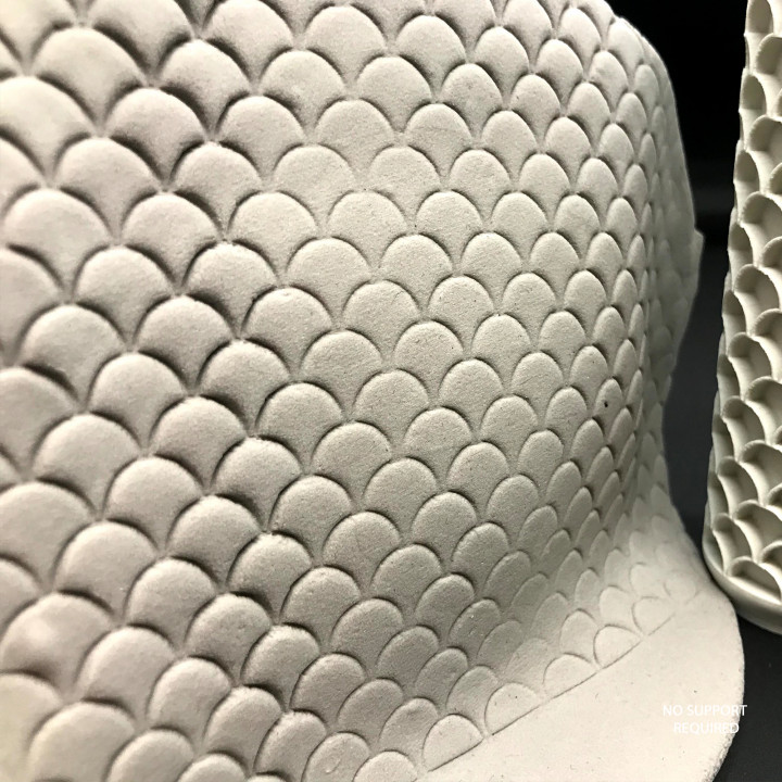 3D Printable Texture Roller - Round Scales ( Fish Scales) by Arif Sethi