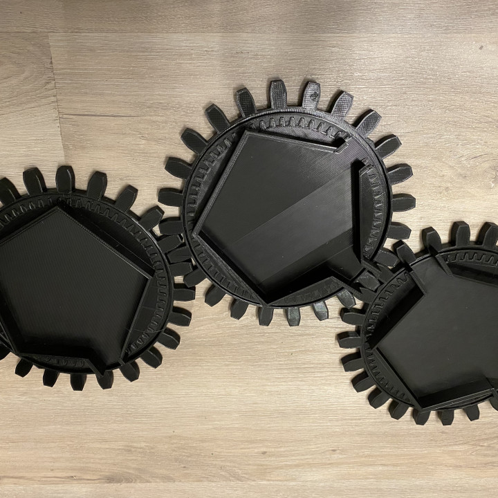 3D Printable Gears of hate by Jeffrey Ernst