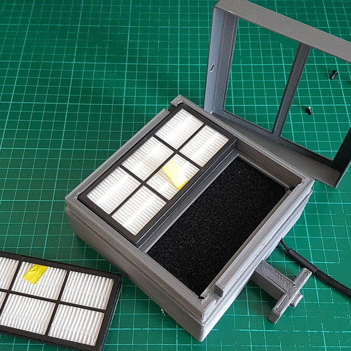 3D Printable Internal active air filter by Stanley Boris