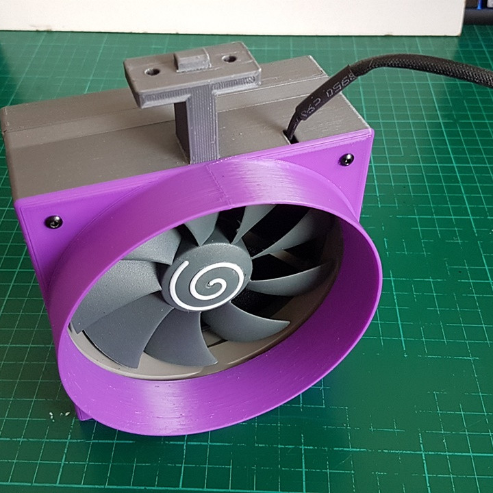 3D Printable Internal active air filter by Stanley Boris
