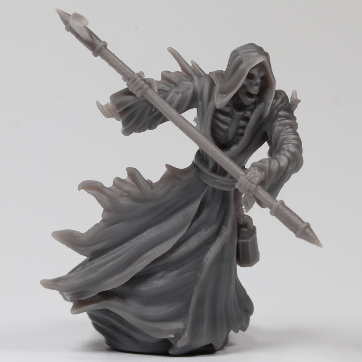 3D Printable Reaper - Attacking by Runeforge Studios