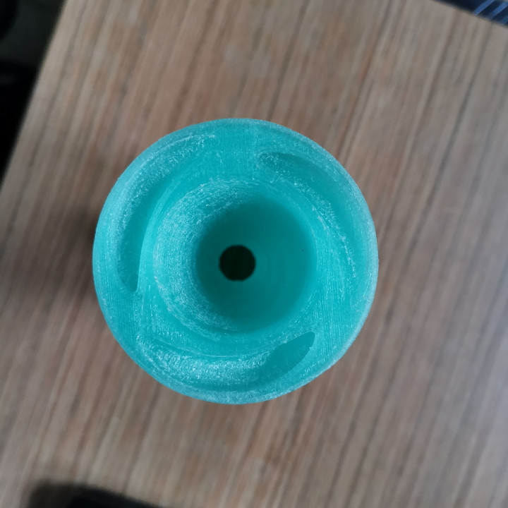 3D Printable Tube with spiral way by Fan Wu