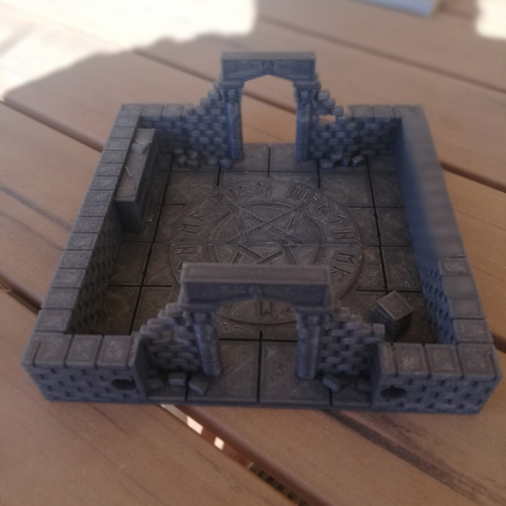 3D Printable Dungeon Magic Room by Phillip Hackett