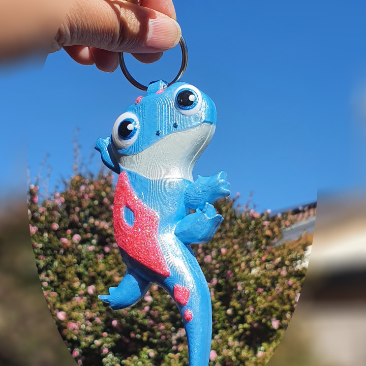 3D Printable Bruni the salamander bag tag by Air New