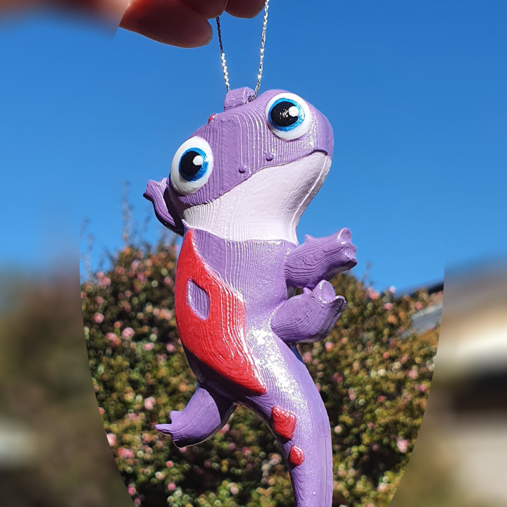 3D Printable Bruni the salamander bag tag by Air New
