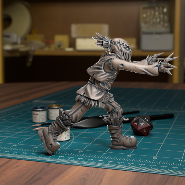 3D Printable Strawman Scarecrow 01 [Pre-Supported] by TytanTroll Miniatures
