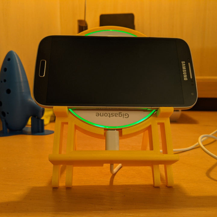 3D Printable Wireless Charger Phone Stand (Print in Place) by Hapax