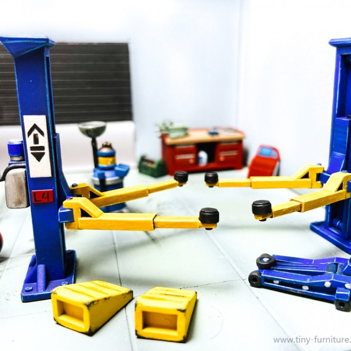 3D Printable Car Service by Tiny Furniture