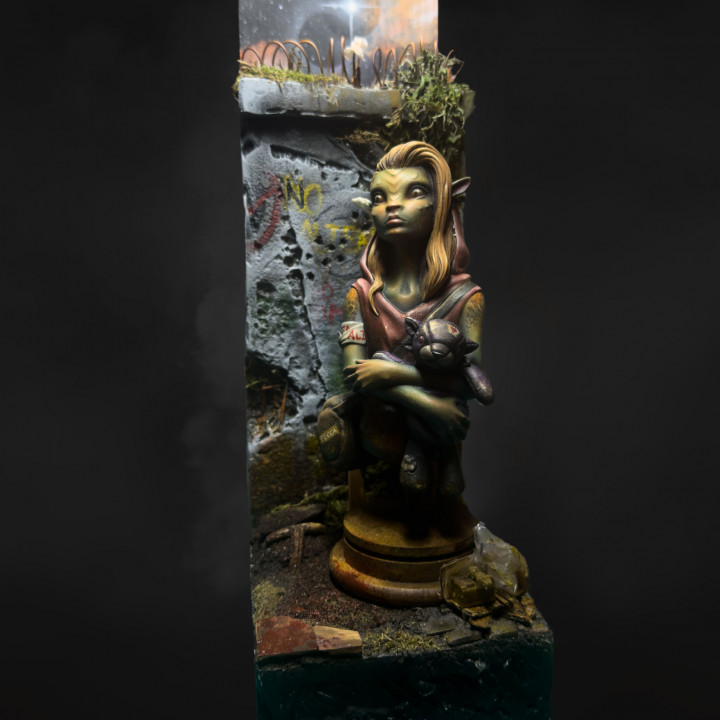 3D Print of Alien Refugee Girl 'Seeking Refuge' (Pre-Supported & No ...