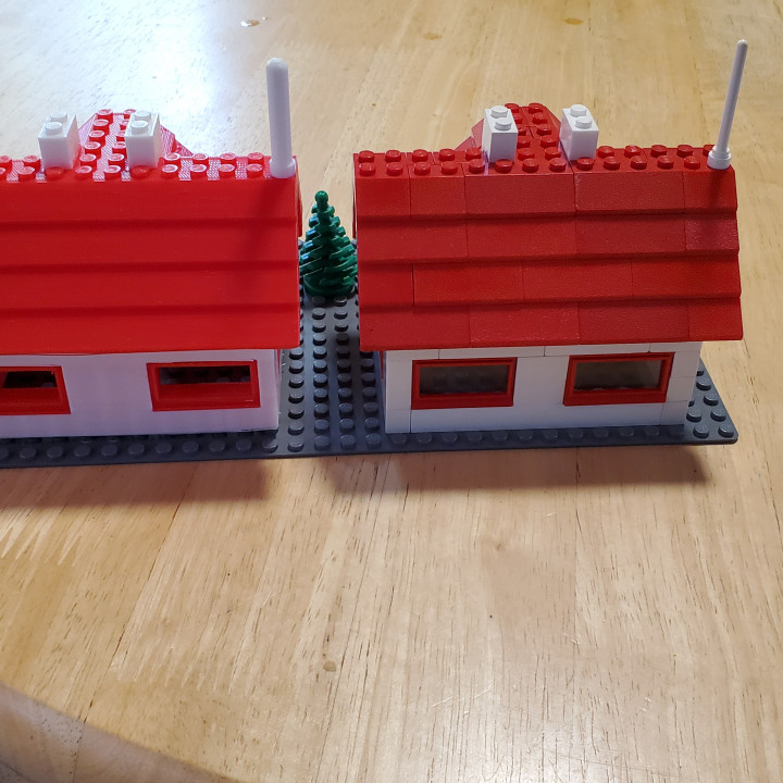 3D Printable Small Lego House by Zack Clarke