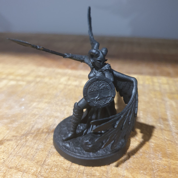 3D Printable Valkyrie Miniature Supported- Pose E - 3D Printable 3D ...