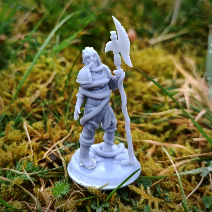 3D Printable Zombies Bundle by Galaad Miniatures