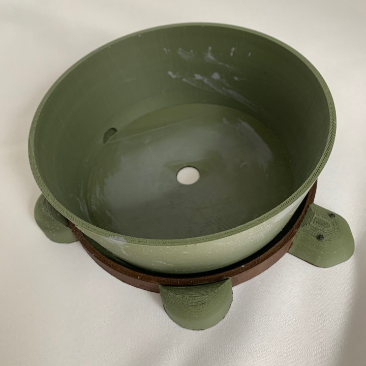 3D Printable Turtle Pot by Sabrina Russell