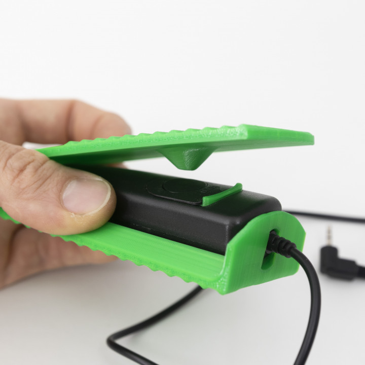 3D Printable Foot Pedal Trigger Shutter Release by Devin Enrique ...