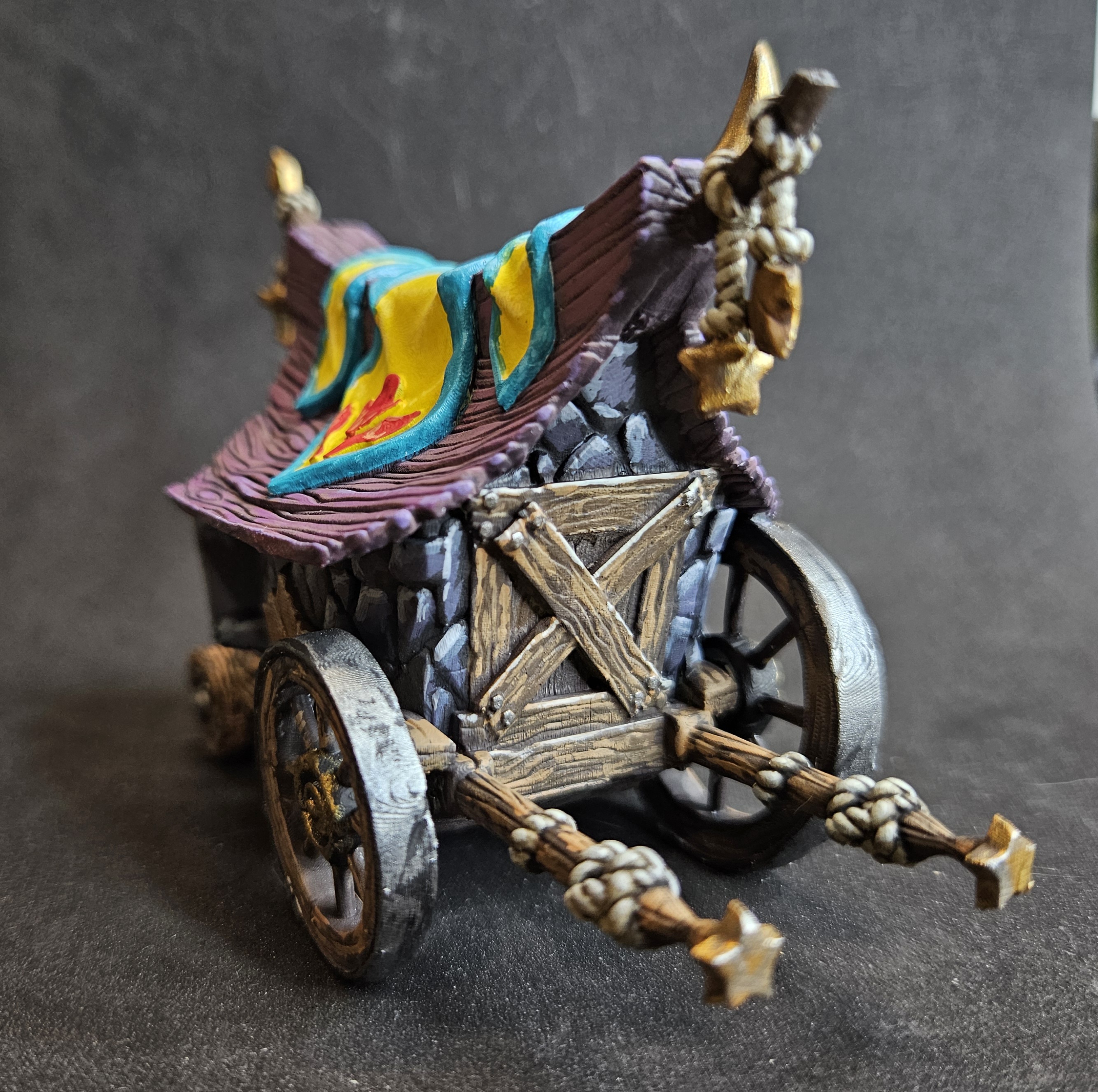 3D Printable Qimmi's Magic & Potions Cart (Pre-Supported) by Cast n Play
