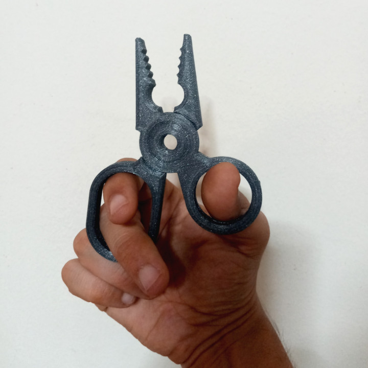 3D Printable Pliers (print-in-place) by Fernando Jerez