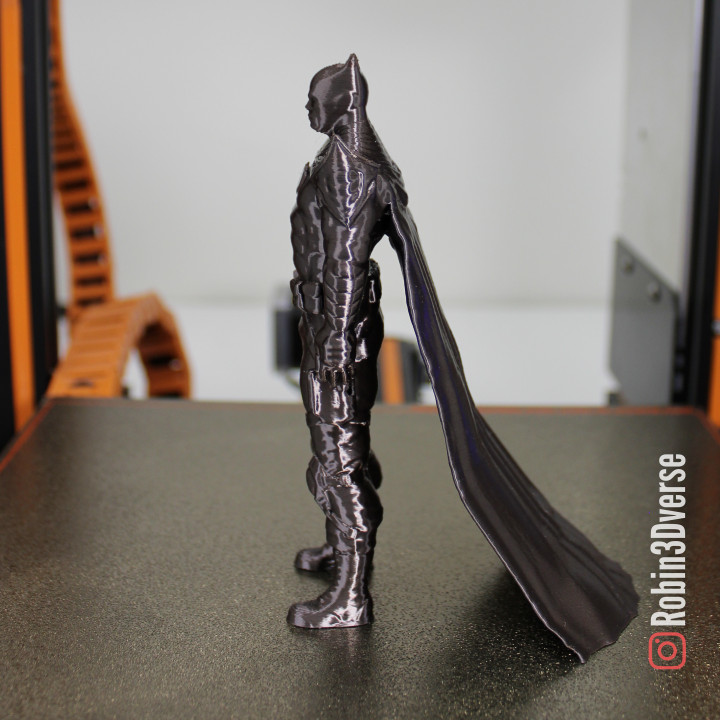 3D Printable Batman Support Free Remix by Robin 3Dverse