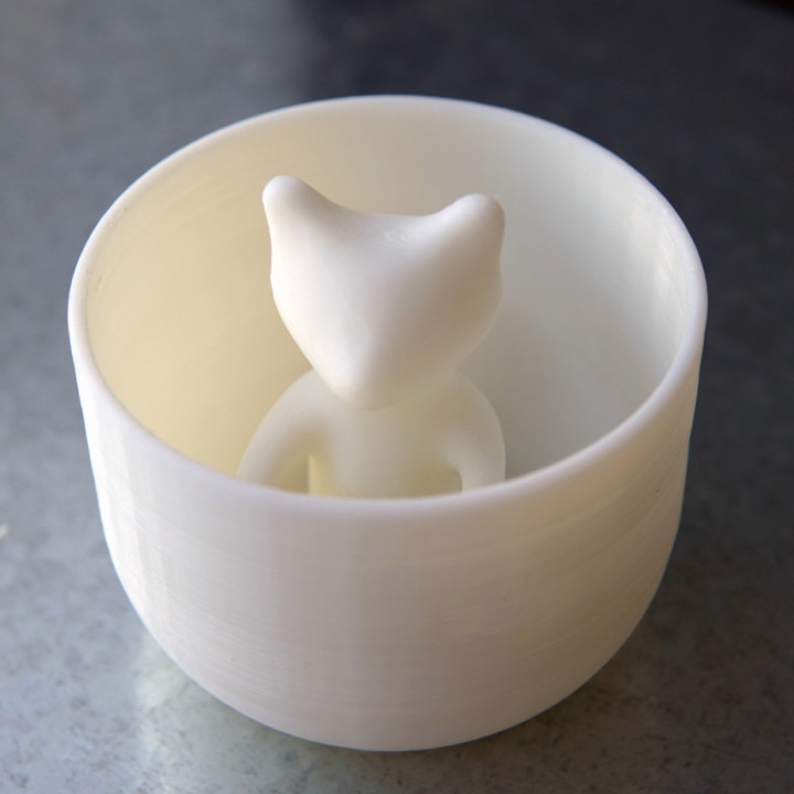3D Printable Cat Q-tip holder by Philippe Barreaud
