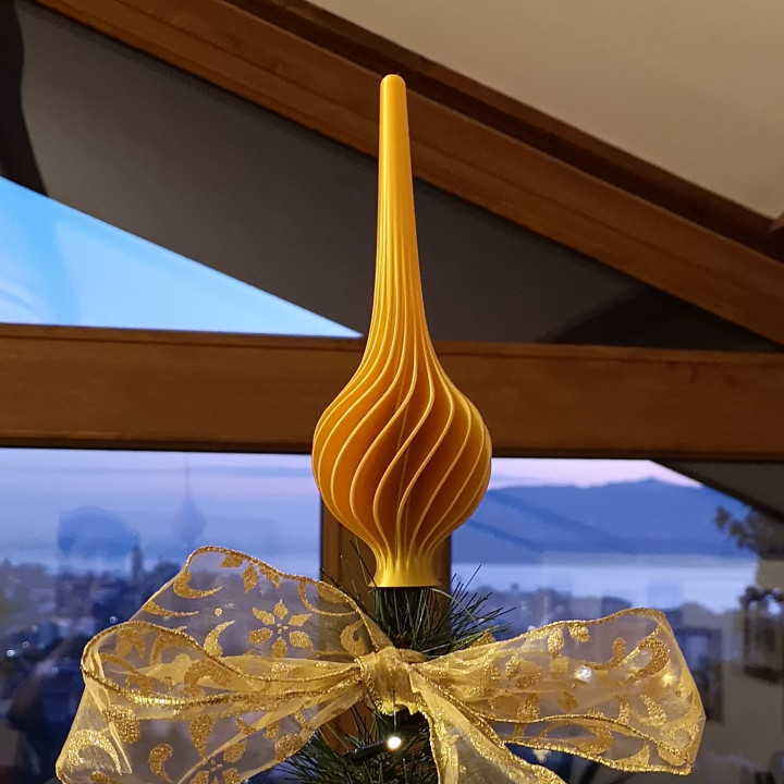 3D Printable Christmas Tree Topper by Stefano Airoldi